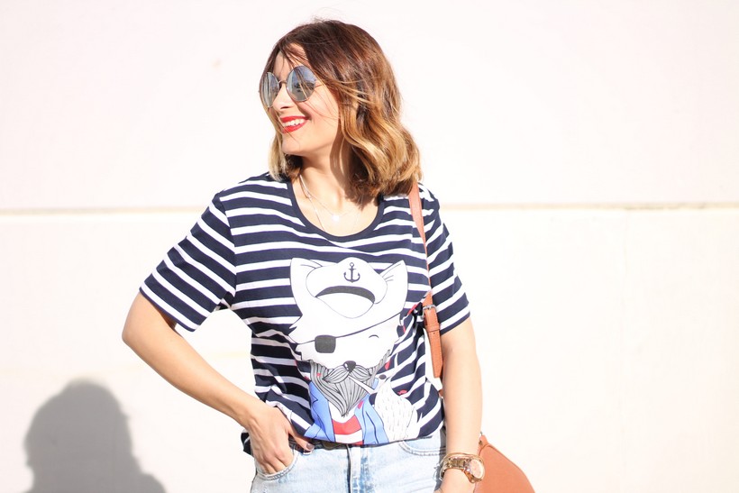 THE DREAM IS PARIS: Relax outfit: Look con básicos y camiseta molona