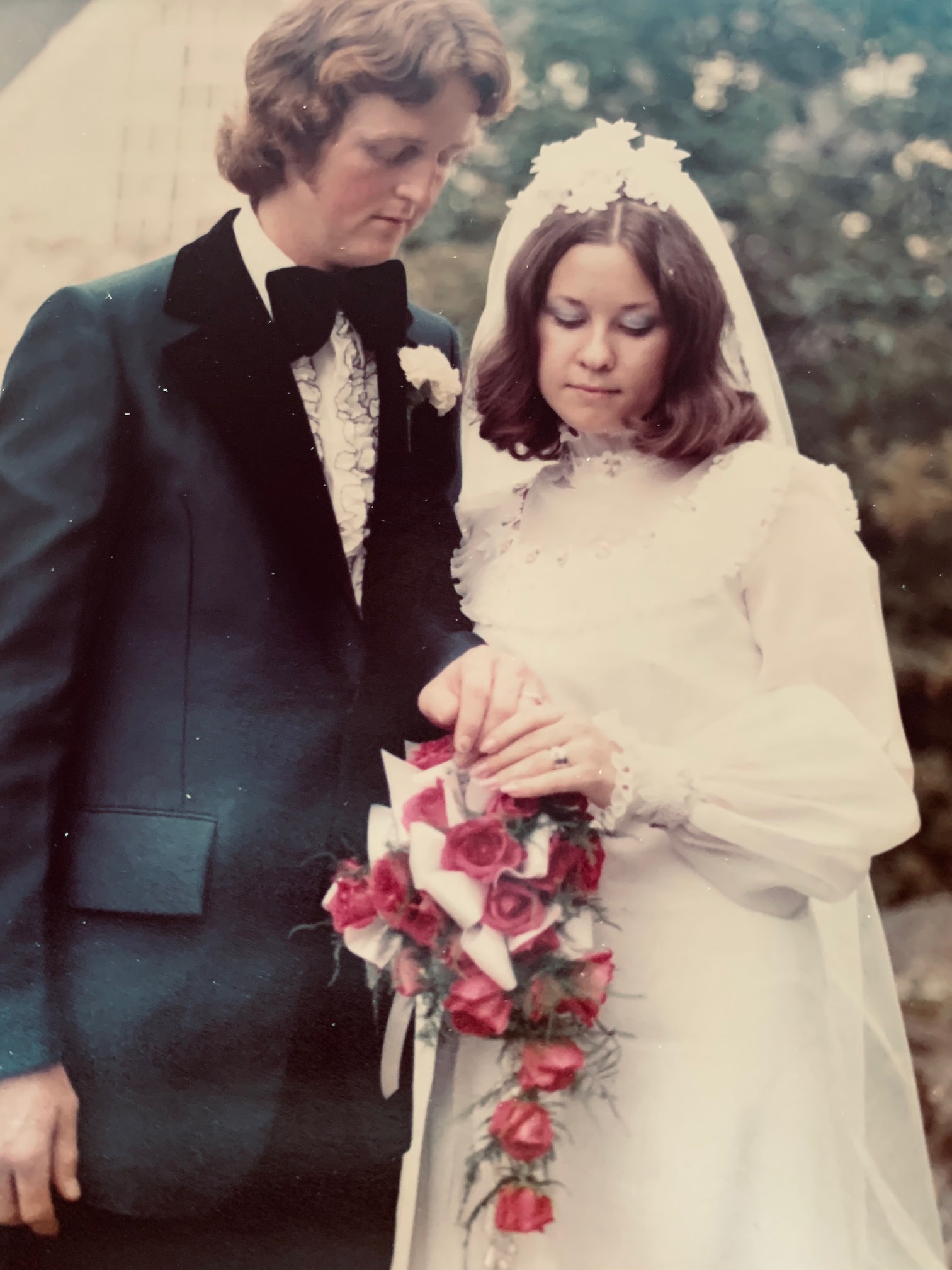 hostess of the humble bungalow: Anniversary of our wedding day from ...