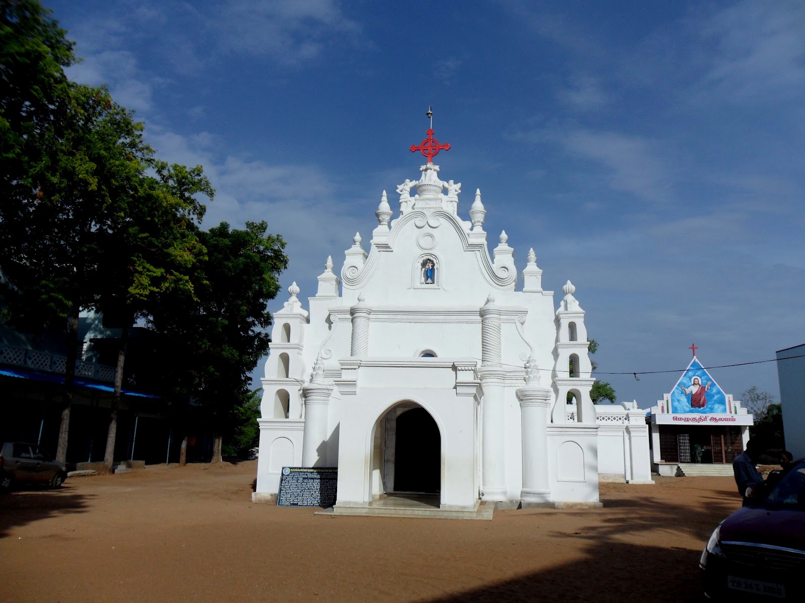 Tamilnadu Tourism: Oriyur Arulanandar Church, Ramanathapuram
