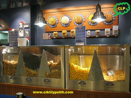 CikLilyPutih The Lifestyle Blogger: Garrett Popcorn, KLCC