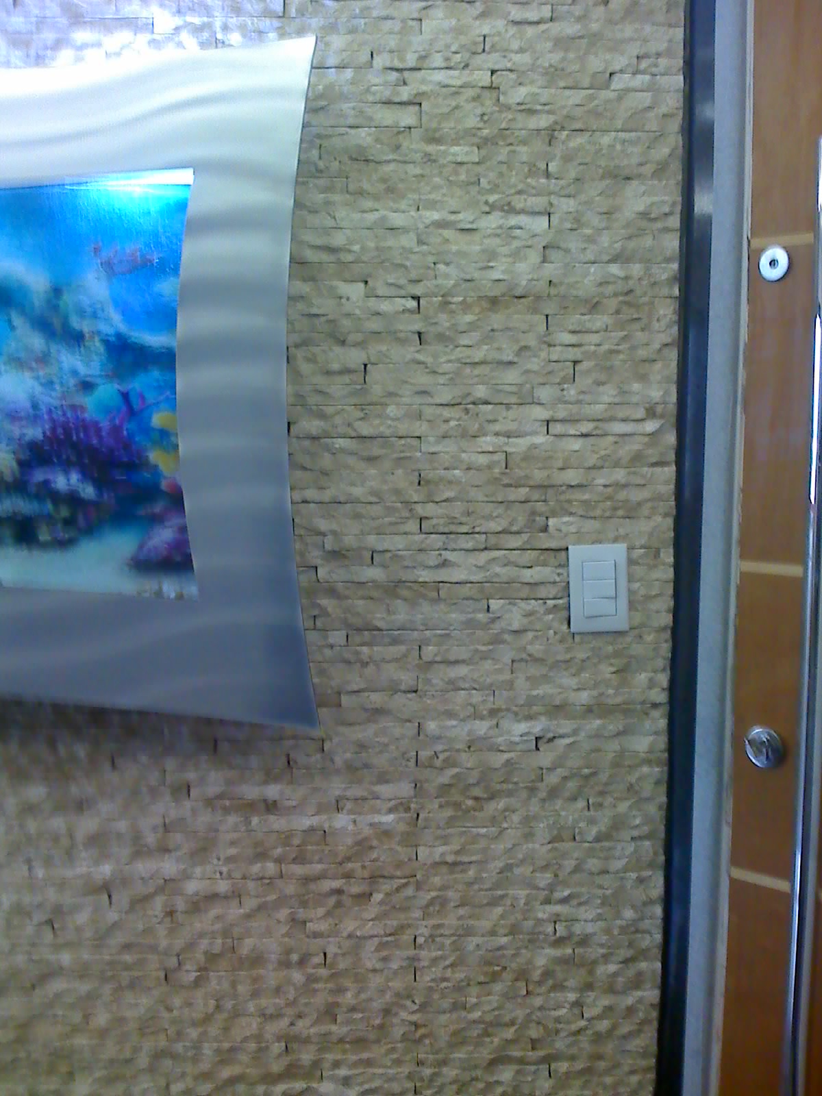 Pedras Decorativas: CANJIQUINHA OU FILETE EM SPACATO MARMORE TRAVERTINO