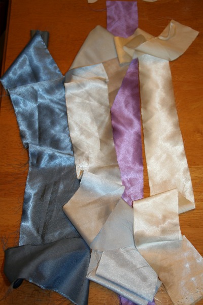 A Handmade Tale: Satin Flowers Tutorial