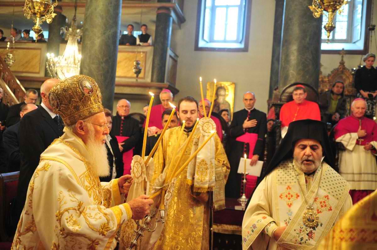 ΦΩΣ ΦΑΝΑΡΙΟΥ: ΤΟ ΠΡΟΓΡΑΜΜΑ ΤΗΣ ΘΡΟΝΙΚΗΣ ΓΙΟΡΤΗΣ ΤΗΣ Μ.τ.Χ.Ε ...