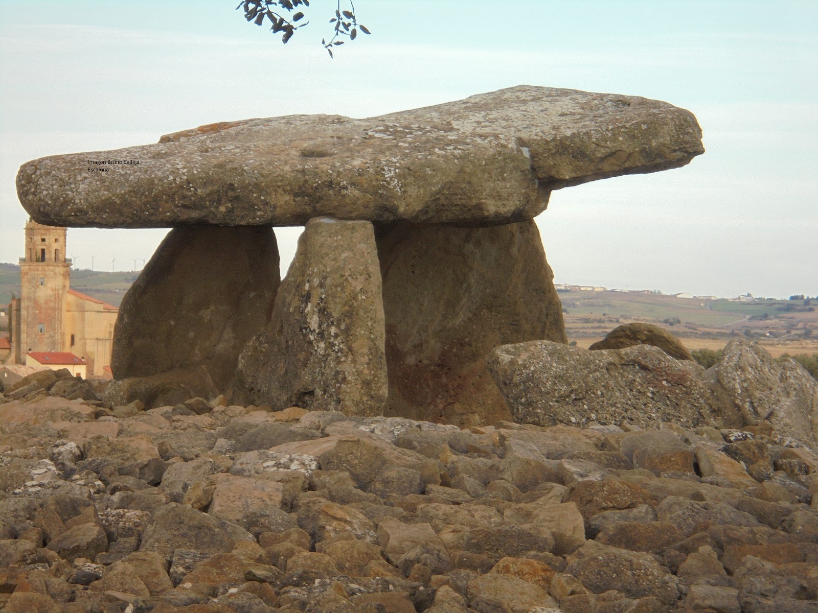 BLOG DE HISTORIA DE BRUNO CALLEJA ESCALONA: La Chabola de la Hechicera
