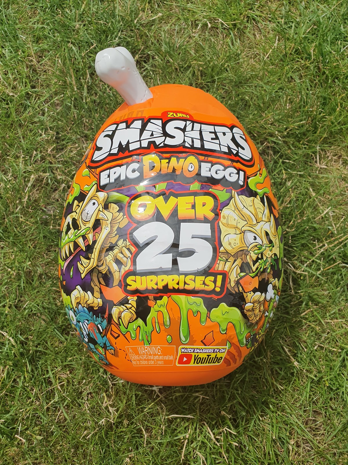 Blogging Beautifully Smashers Dino EPIC Smash Egg review Blogging Beautifully Smashers Dino EPIC Smash Egg review