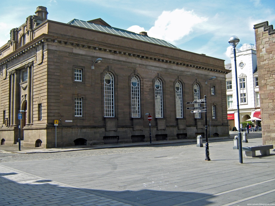 Emi Seven - Photography & Notes: Perth, The Fair City