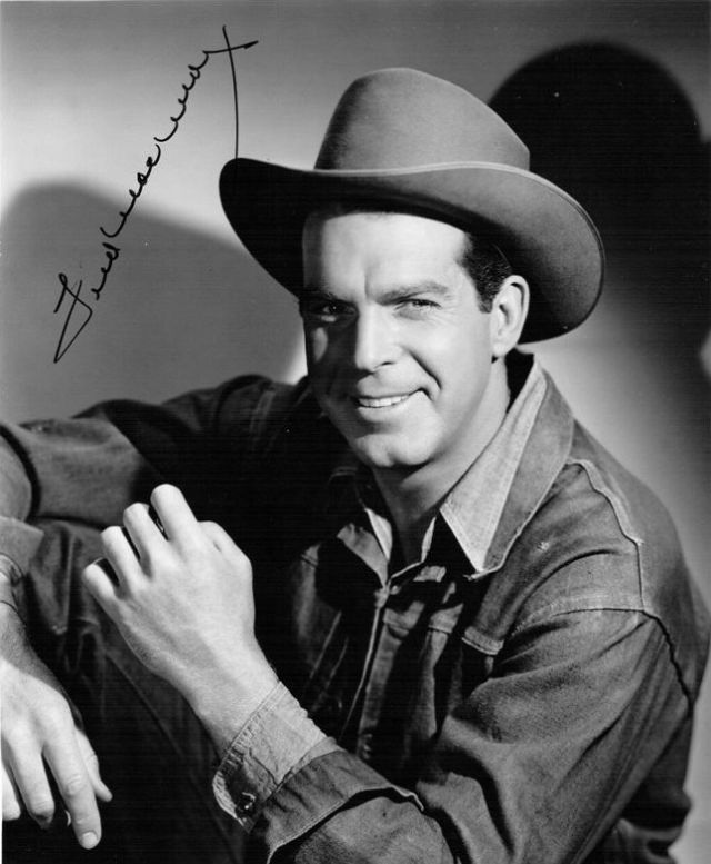 30 Fabulous Portrait Photos of Fred MacMurray in the 1930s and ’40s ...