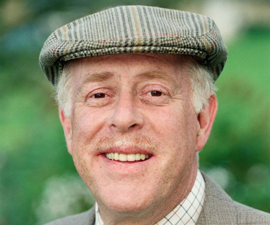 Drake's Place: Clive Swift, Rest In Peace. (Also known as Mr. Bucket ...