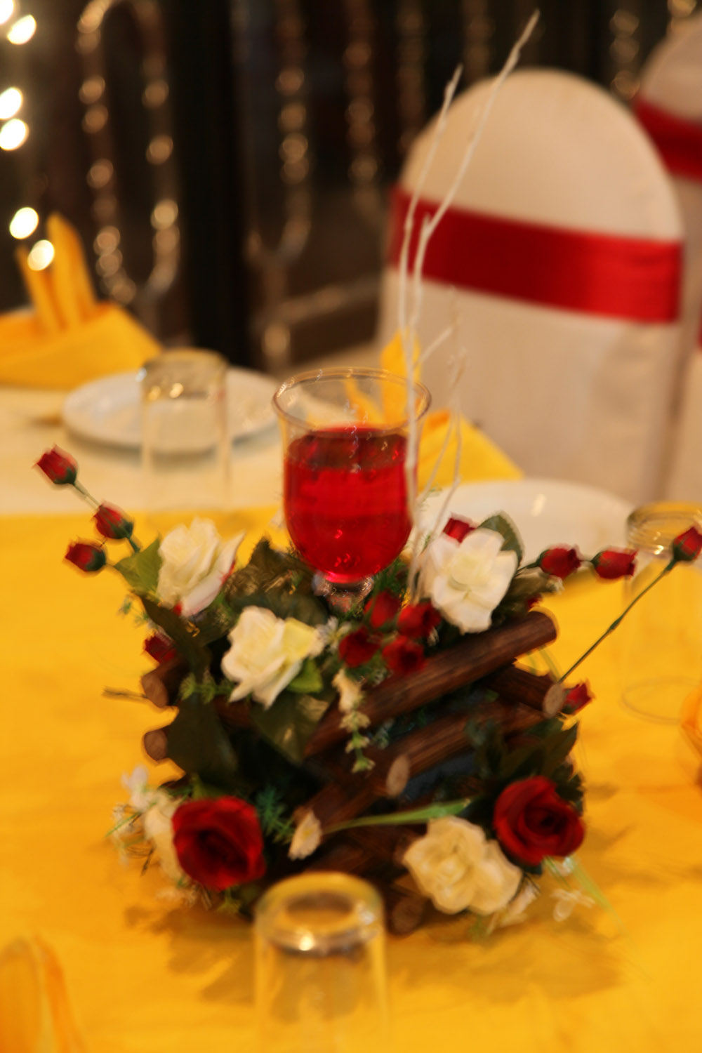 AMA FLORA: Table Decoration
