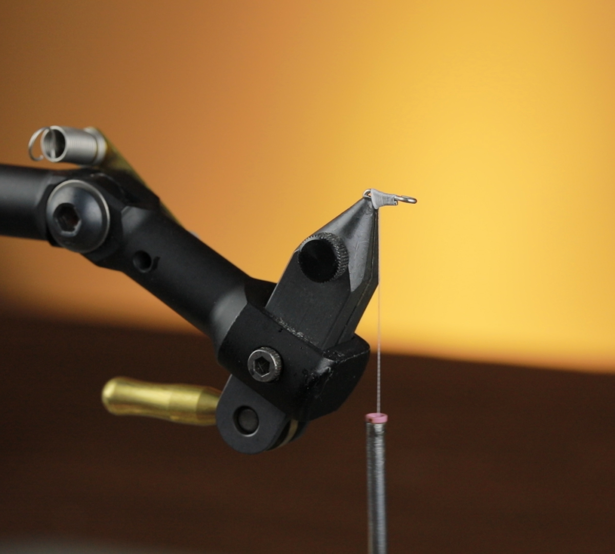 Mad River Outfitters: Fly Tying- Blane Chocklett's Feather Game Changer