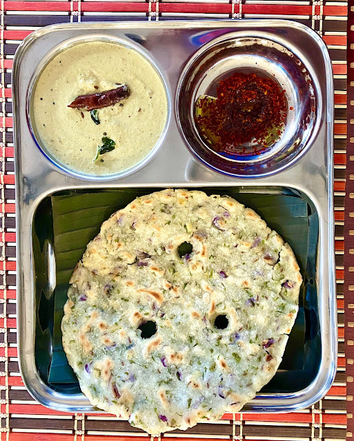 Spoons n Ladles : Akki Roti - A Karnataka Special