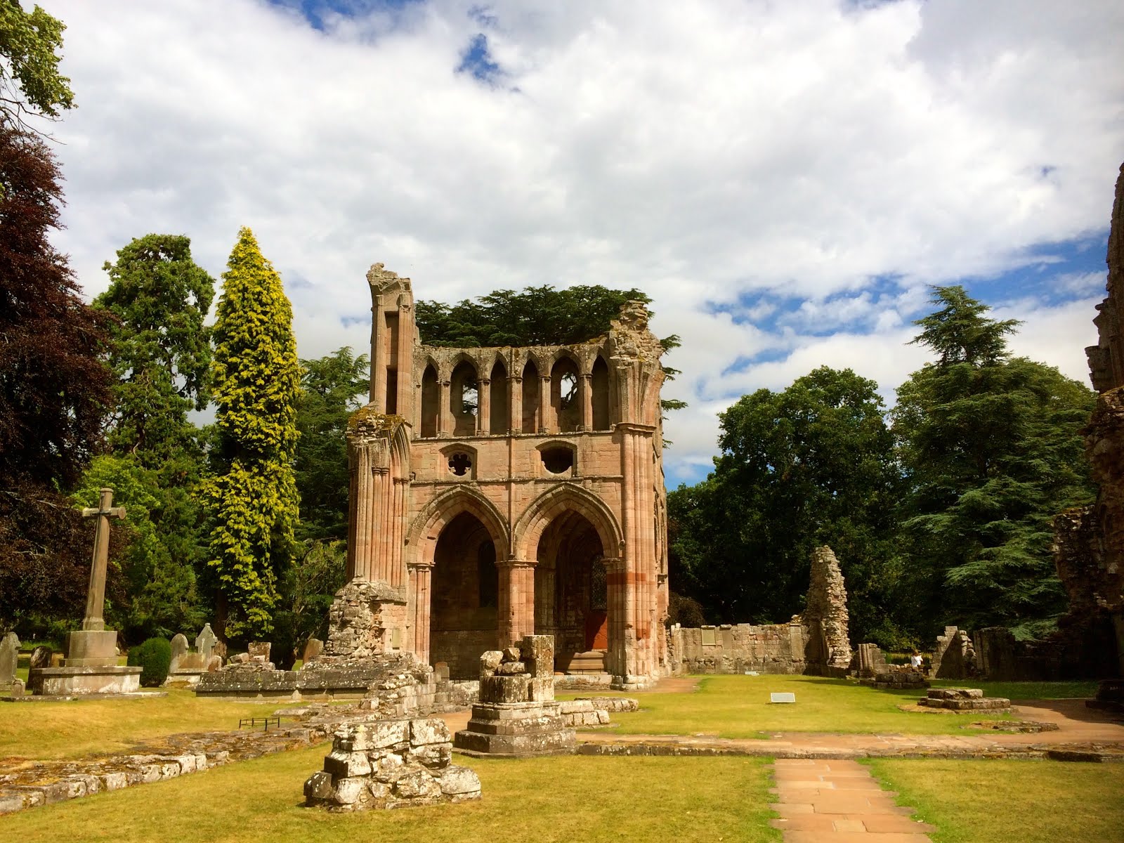 Days out in the Borders : Dryburgh Abbey