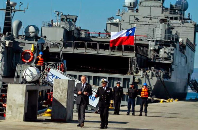NOTICIAS FFAA CHILE: MINDEF Visita Base Naval Talcahuano