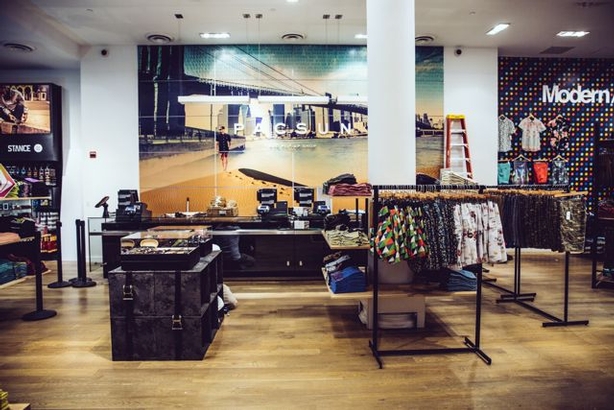 Sportmondo sports portal: Business and retail news : PacSun unveils ...