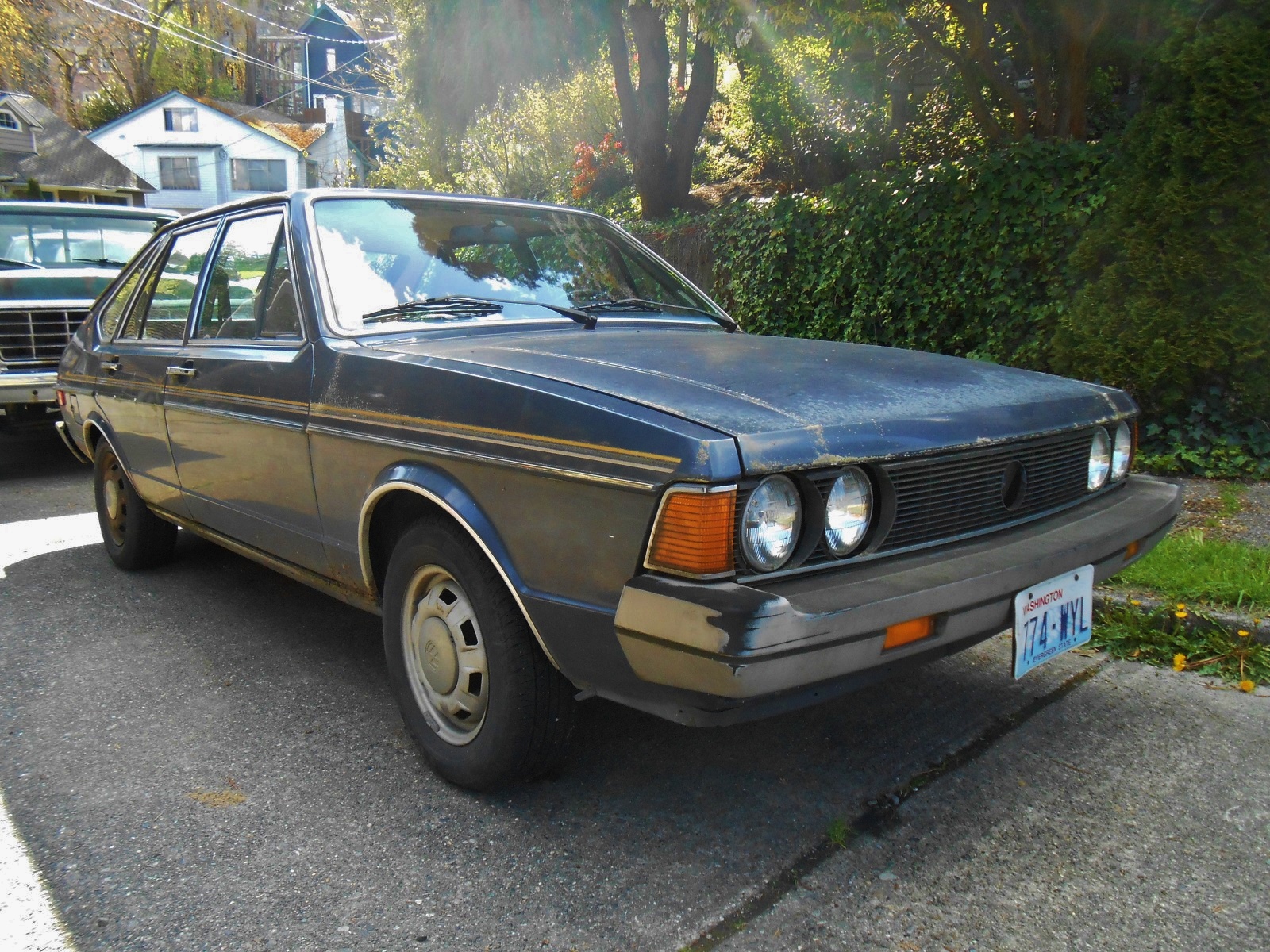 Seattle's Parked Cars: 1979 VW Dasher 5-Door
