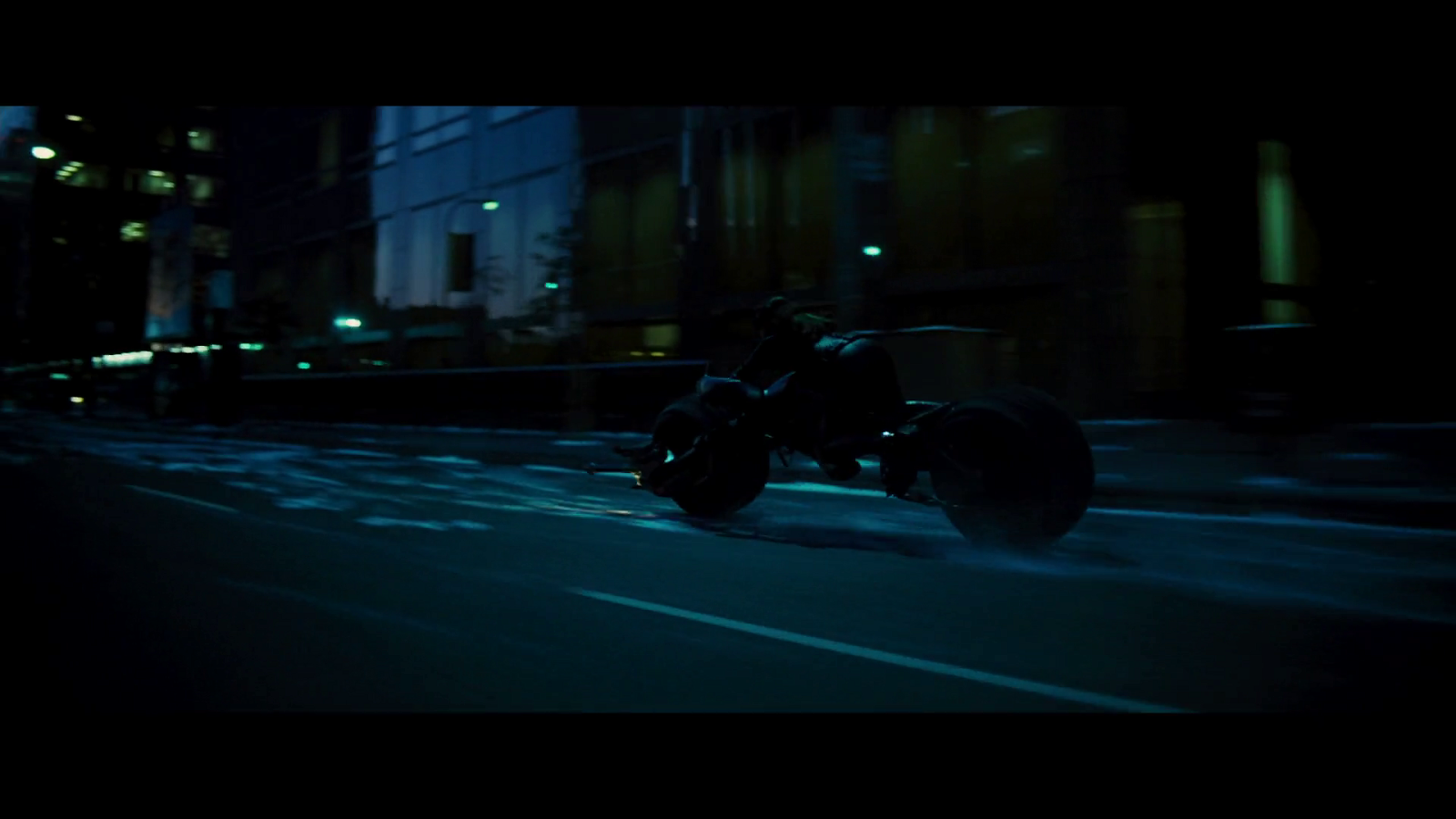 Leather Beauty: Screencaps Post-The Dark Knight Rises-Part 2