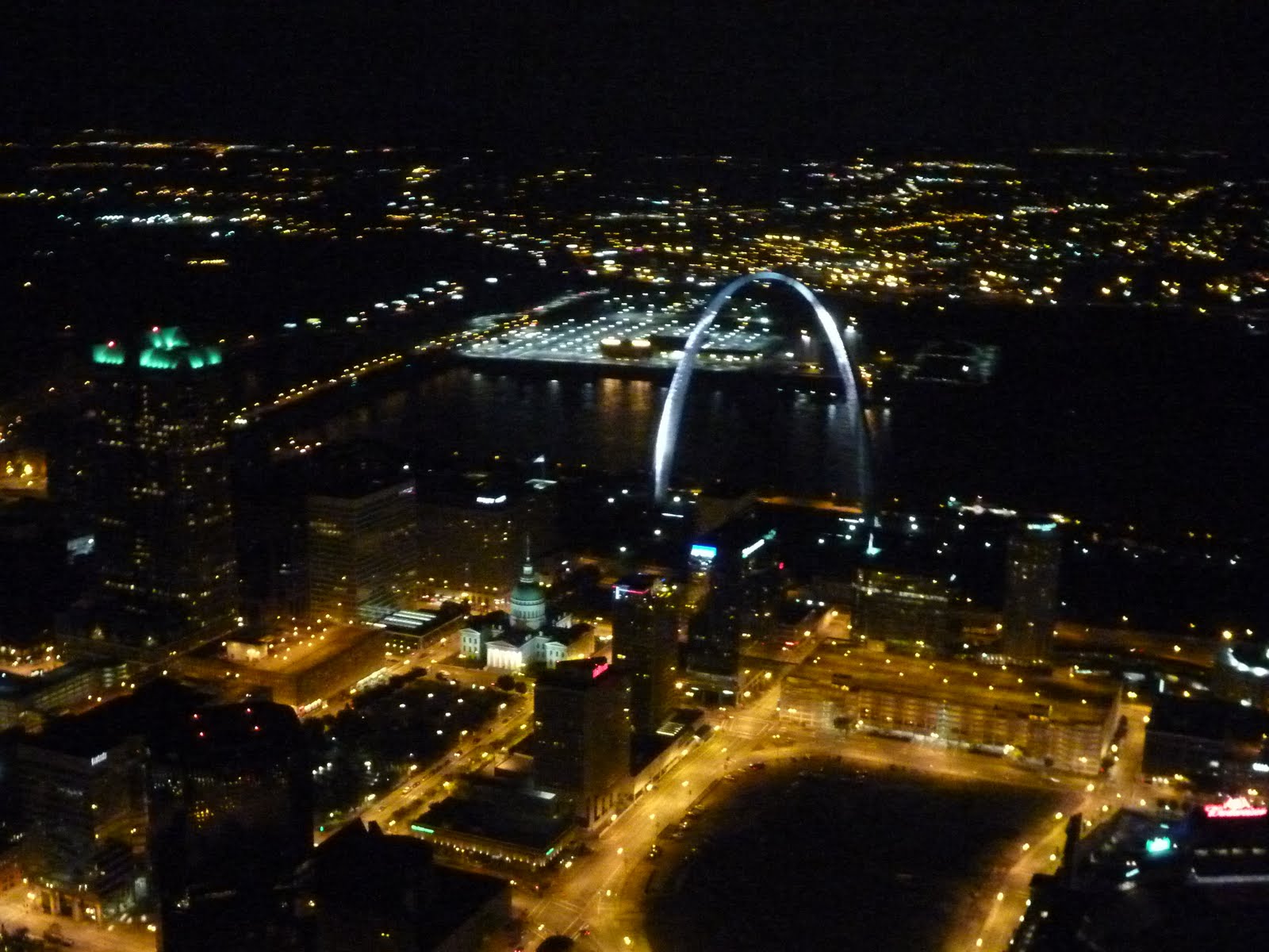 Airship Ventures: Night Flight overhead St. Louis