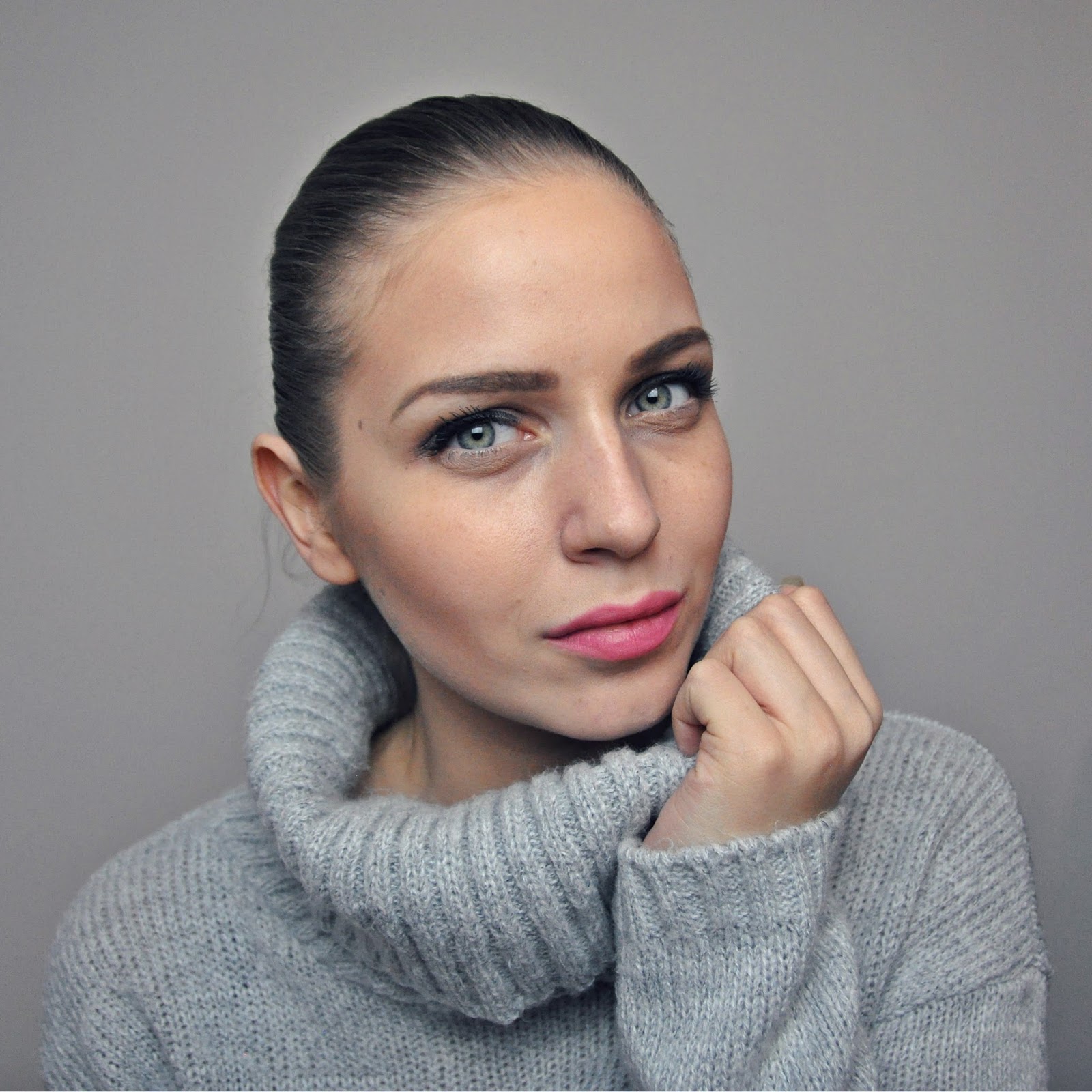 Sarah Button's Instagram, Twitter & Facebook on IDCrawl