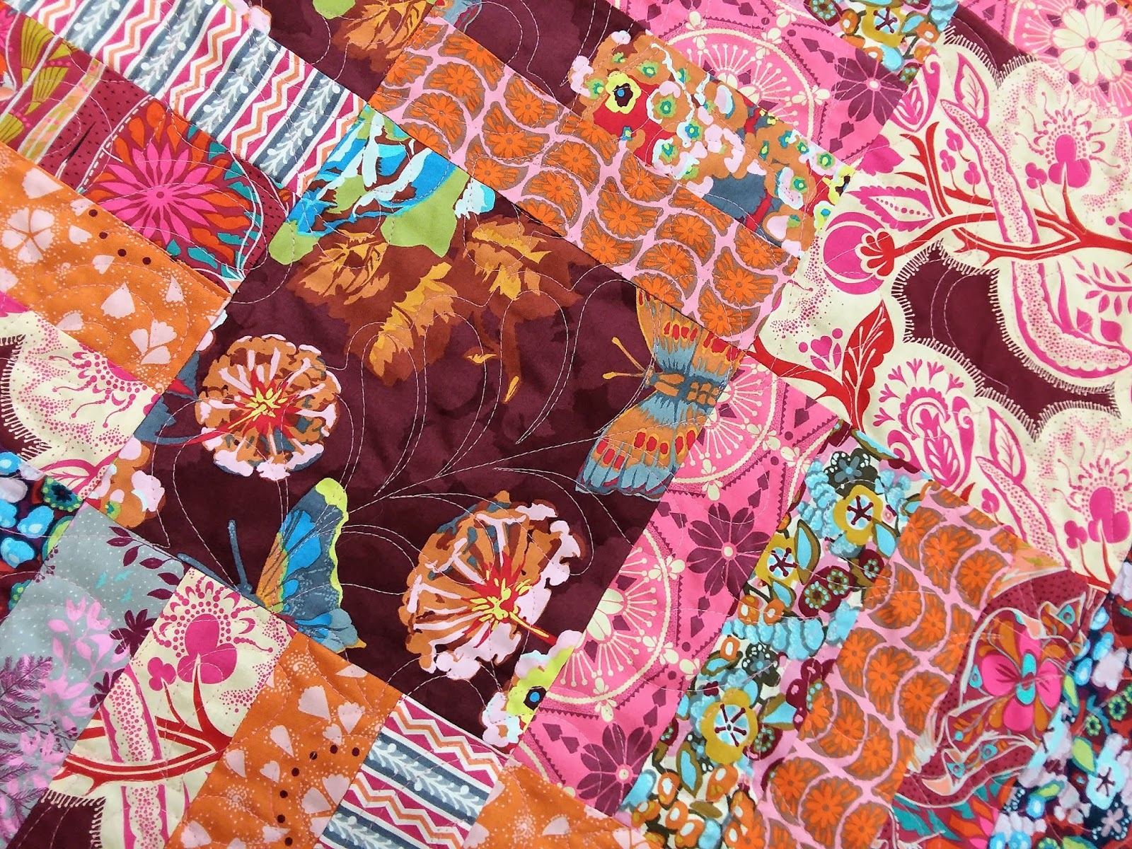 Down To Sew: Lexi's Large Scale Print Quilt