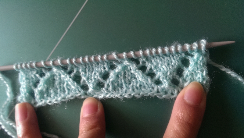 Anything Creative: Shell Pattern - Knitting tutorial