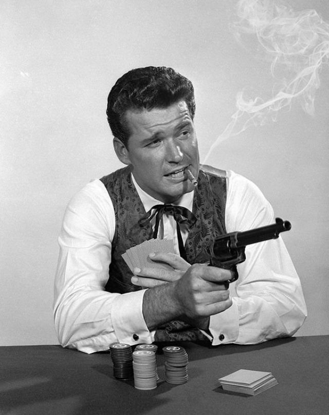 35 Handsome Portrait Photos of James Garner in the 1940s and ’50s ...