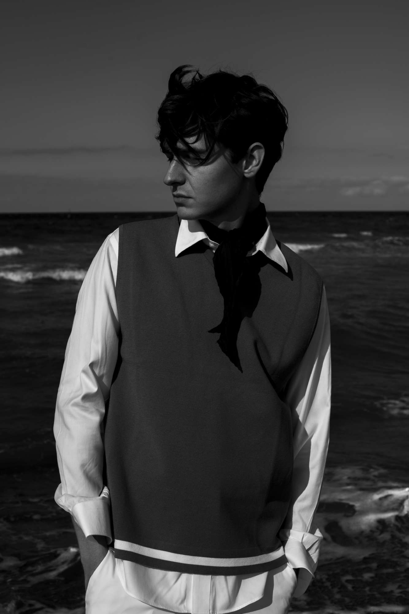 Sand, wind und wasser: Max Fischer para Male Fashion Trends por Anna ...