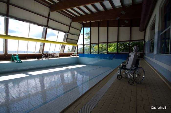 Que des traces de pas: La clinique (hôpital) du diable : le bâtiment ...