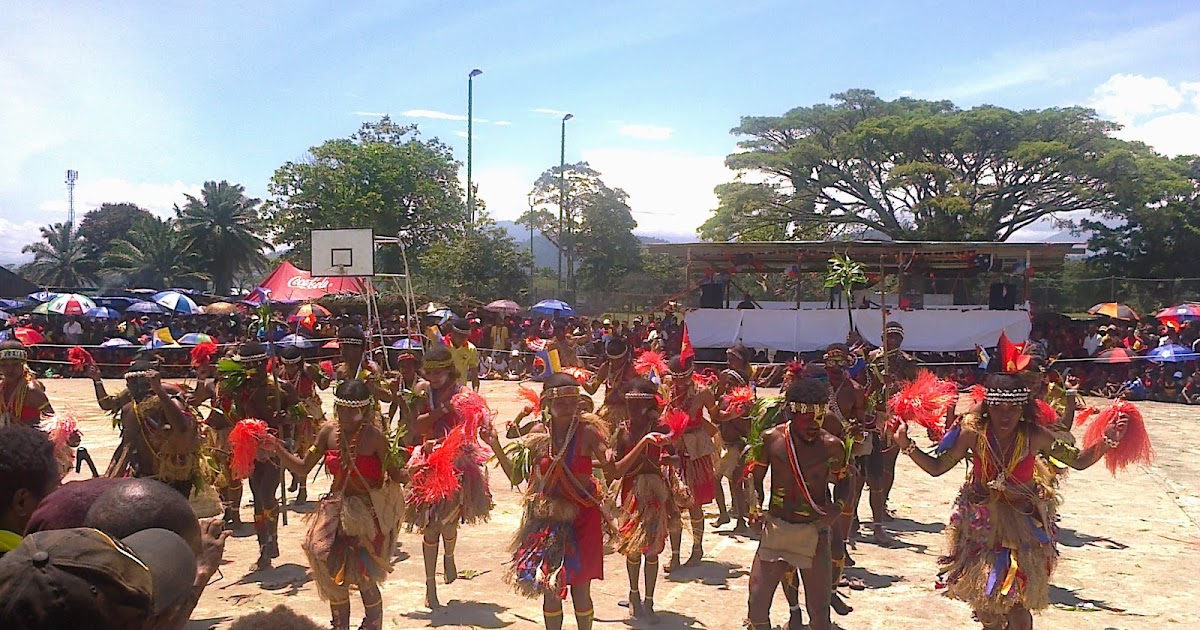 Manus Dancers - Papua New Guinea Culture Show