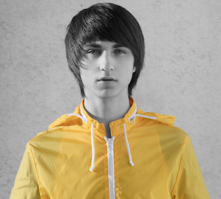 Contoh model Rambut Pria 'Emo' | Tips Model Rambut