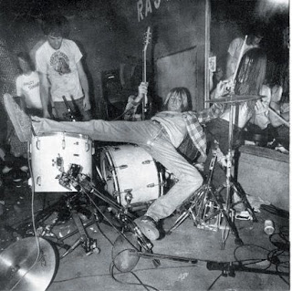 Nirvana Biography - The Legend Of Rock