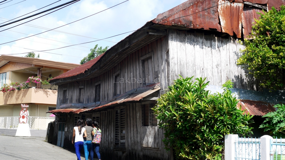 LakbayLoyd: LakbayLoyd Lighthouse Series 21: EL FARO DE ISLA BATAG ...