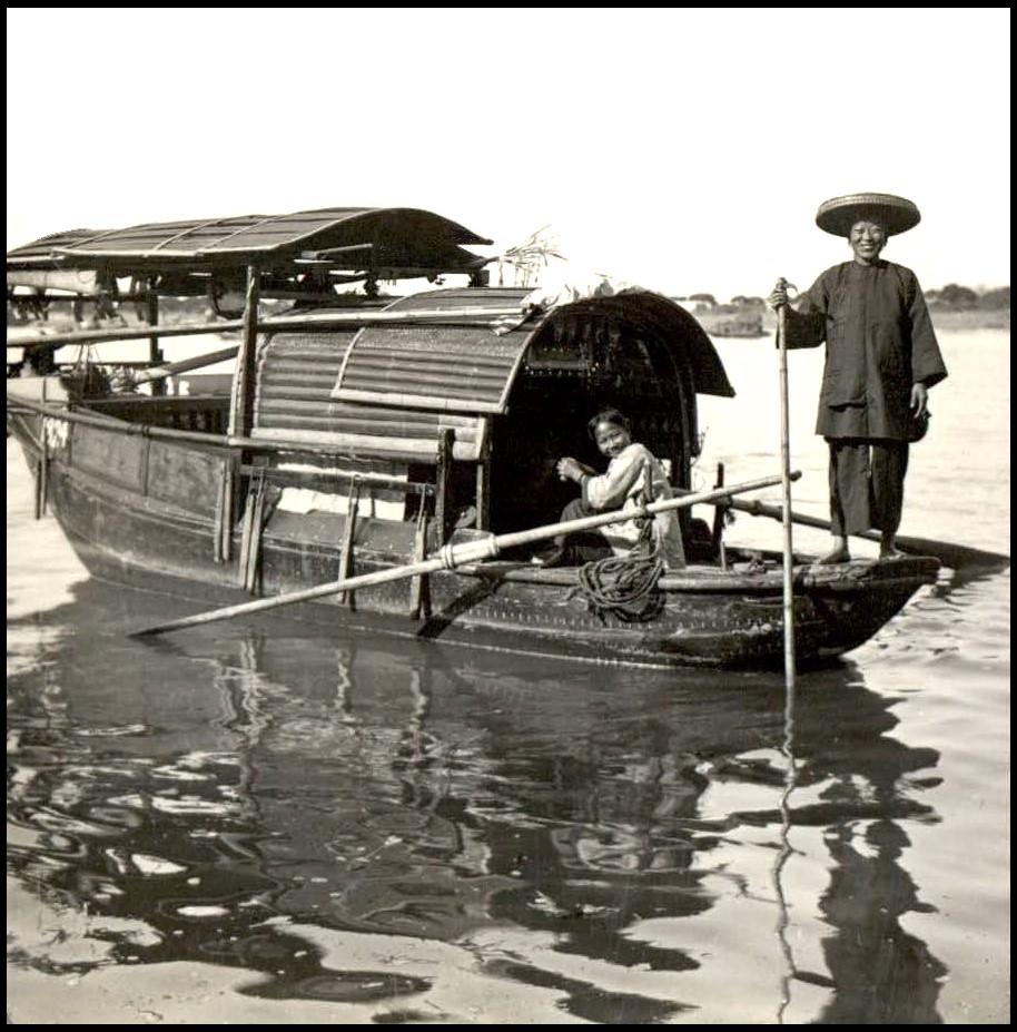 Boats of Old China – 17 Impressive Vintage Pictures of Chinese Junks in ...