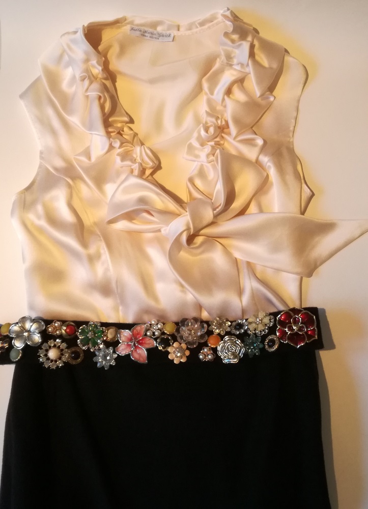 Craftrebella: DIY an embellished belt for your Christmas Party