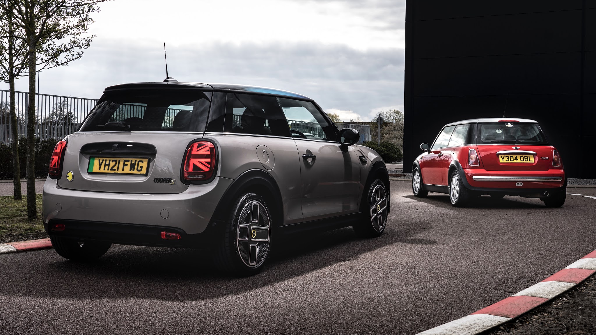 BMW Group celebra las dos décadas del MINI : Autoblog Uruguay ...