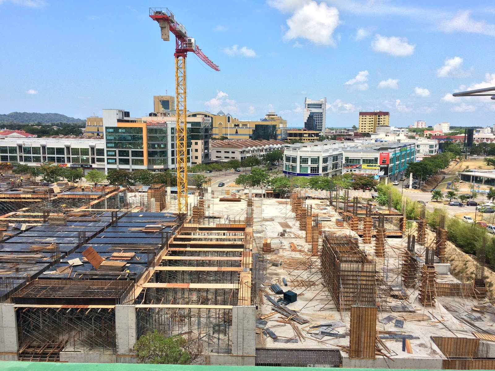 *The KUANTAN blog*: The construction of Kuantan City Mall