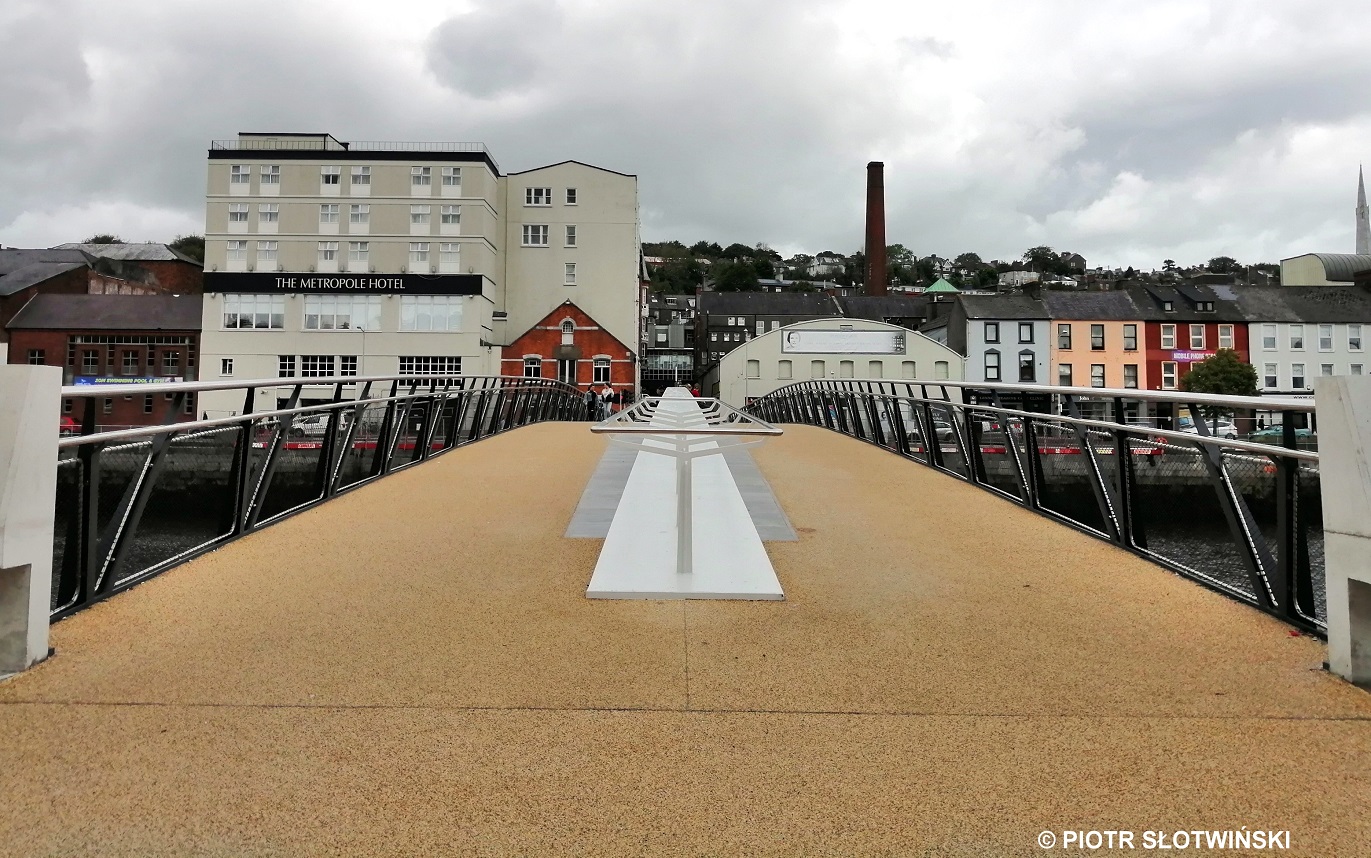 piotrslotwinski.com: Mosty w Cork: Mary Elmes Bridge