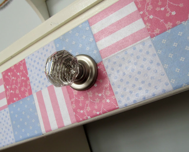 Queen B - Creative Me: Afton's Desk Gets a Makeover!