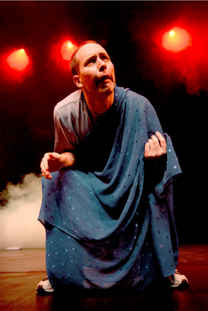 CurtainCall SA: "THE CHILLI BOY" ROMPS BACK TO JOZI