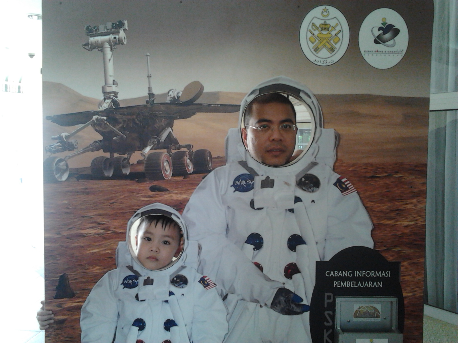 MENYUSUN SEJARAH MASA DEPAN..: BAKAL ANGKASAWAN MALAYSIA