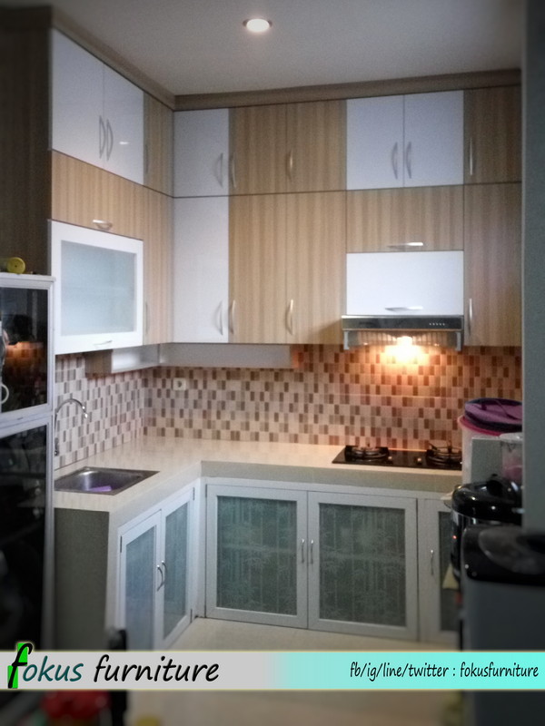Kitchen set full plafon di Tanah baru Depok | Furniture,Kitchen set ...