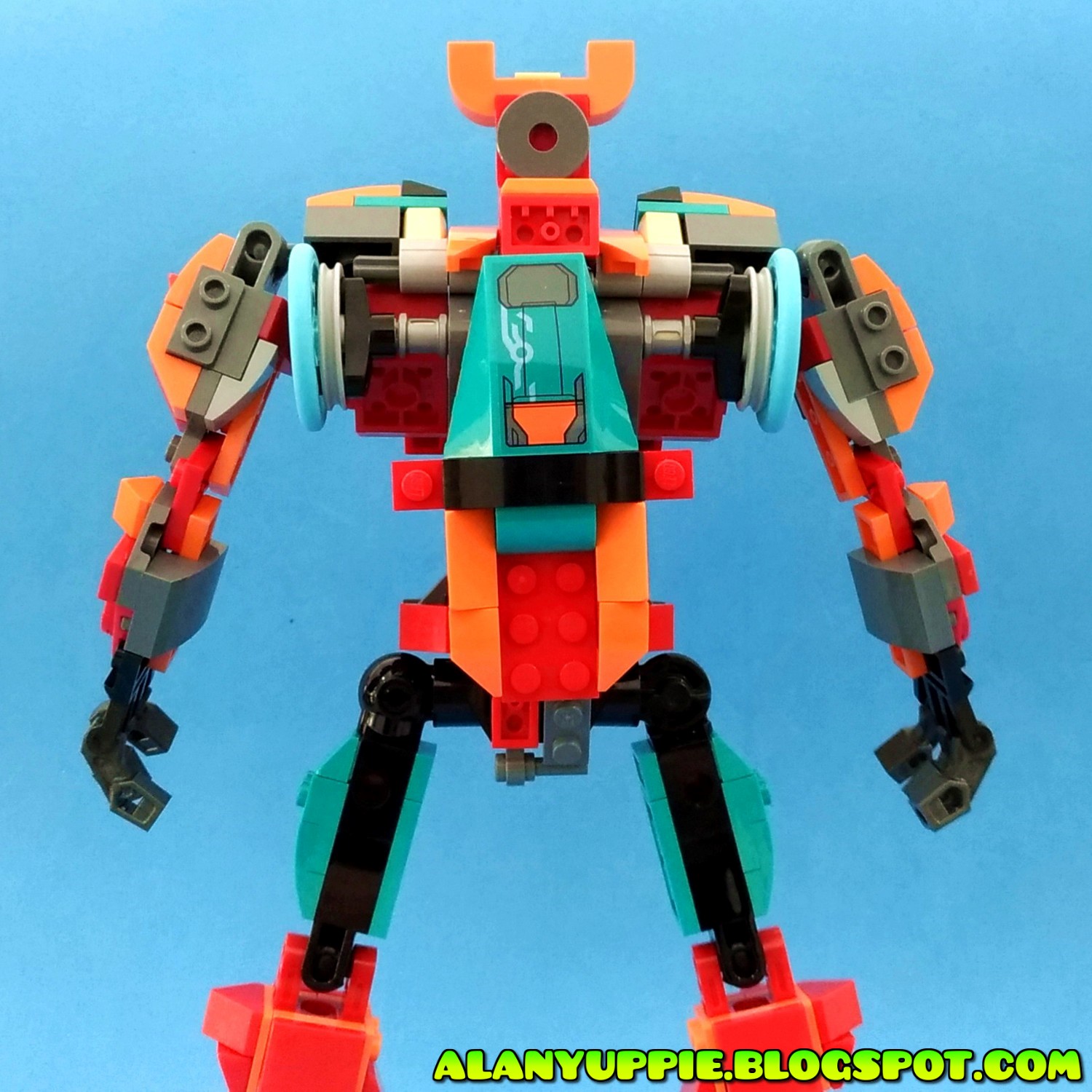 Alanyuppie's LEGO Transformers: Video Tutorial: Transformer Speedster ...