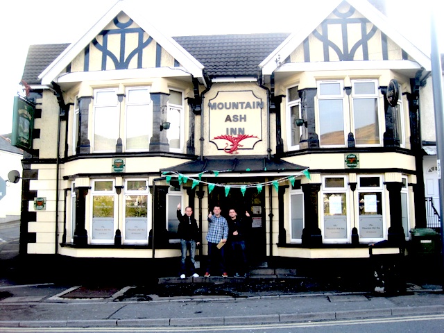 GLC tour blog: Mountain Ash 20th April 2012