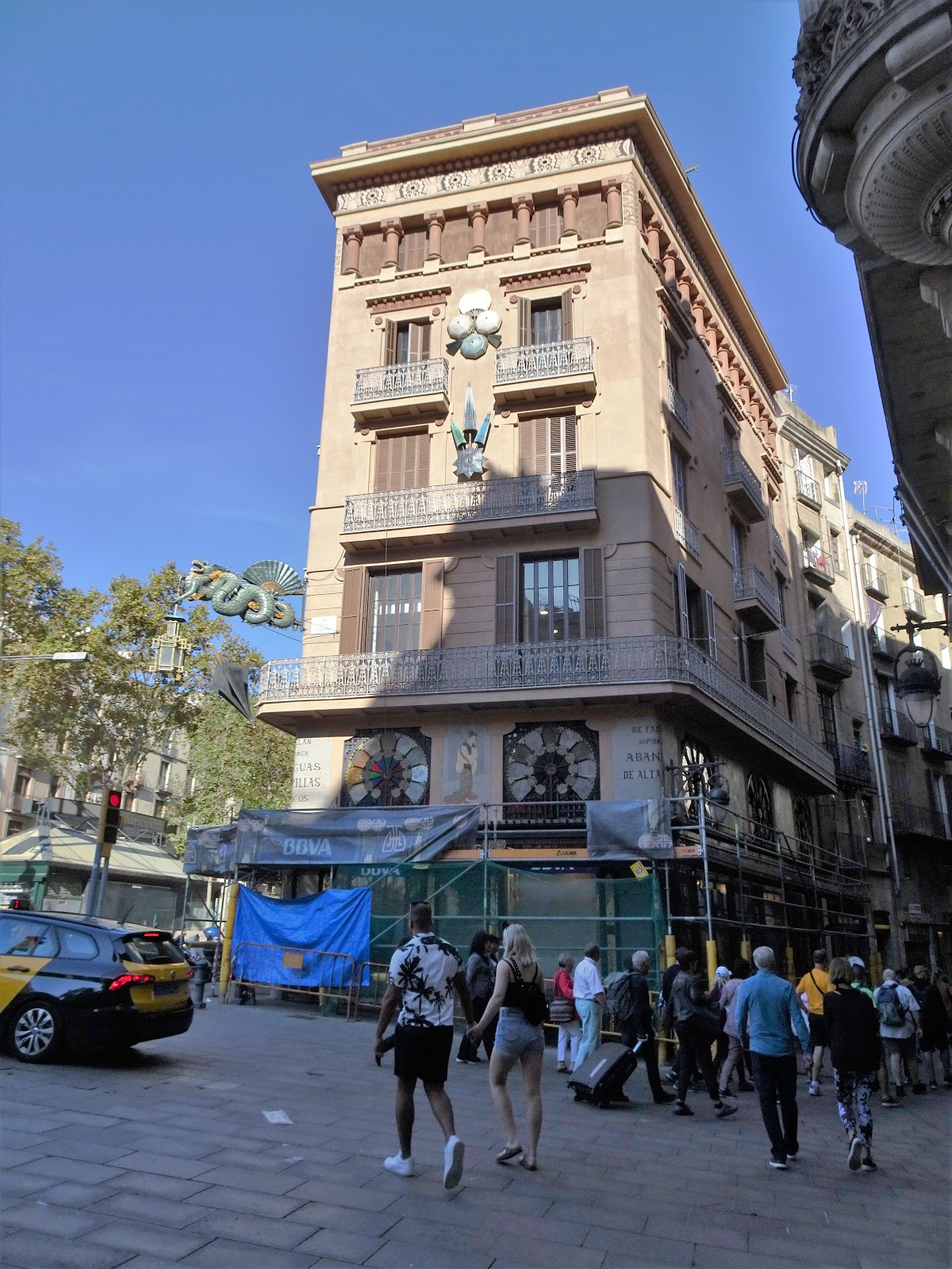 Redescubriendo Barcelona y más allá: 16/10/2019 Casa Bruno Cuadros II