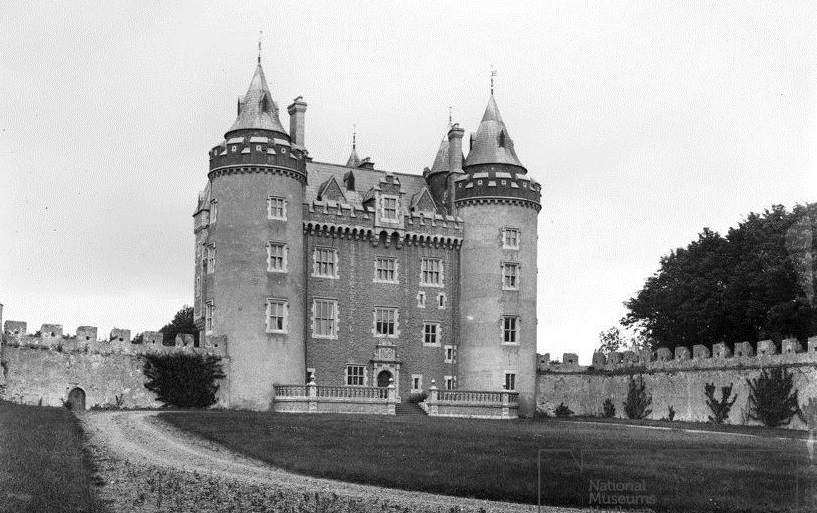 Lord Belmont in Northern Ireland: Killyleagh Castle