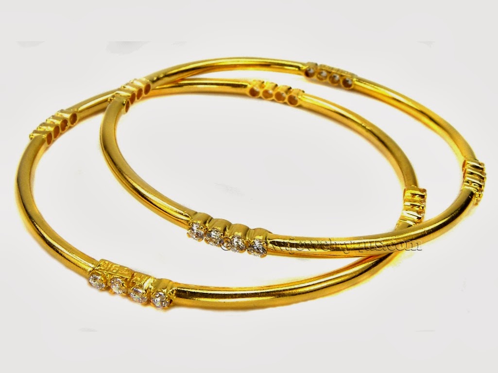 Public Information Library: Mga Larawan at bracelets ng ginto artifacts