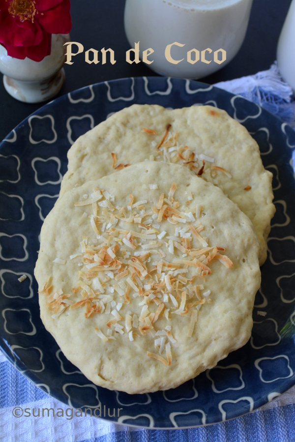Veggie Platter: Pan de Coco - Coconut Bread from Dominican Republic
