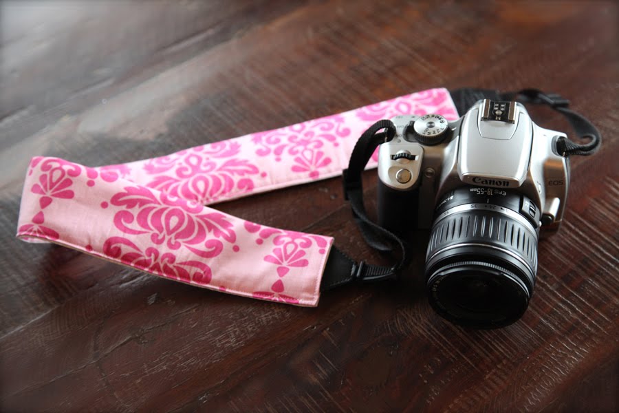 La*tee*da*kids: Camera Strap Tutorial