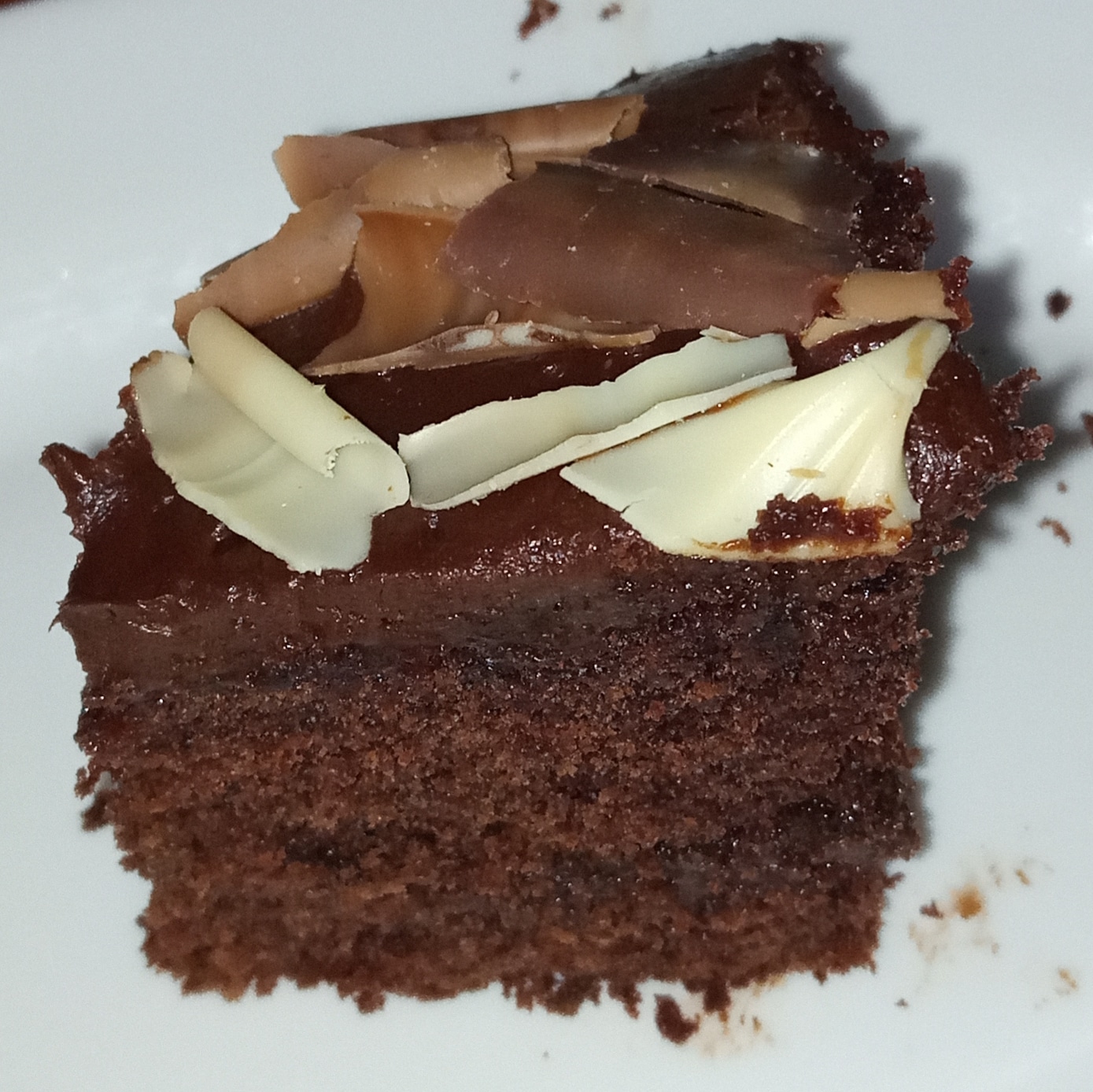 Supersupergirl's Food Reviews: [Review] Tesco Finest Chocolate Cake