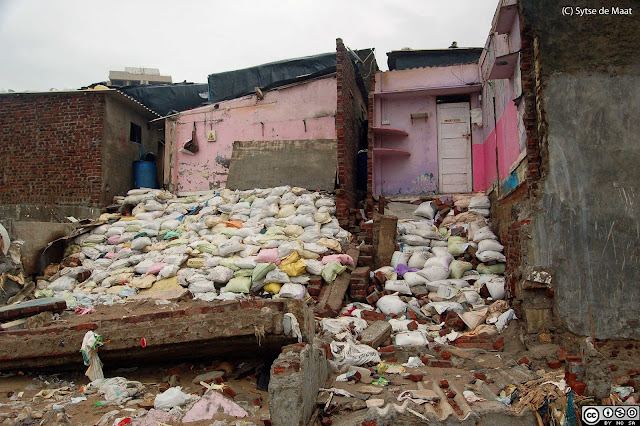 The Perfect Slum: The Slums and the Sea