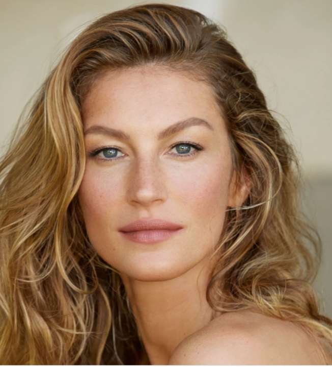 Top 10 Richest Model in the world 2021